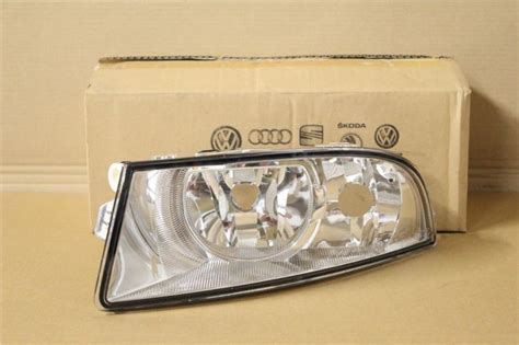 Front Left Halogen Fog Lamp Skoda Octavia 2009-2013 1Z0941701C New ...