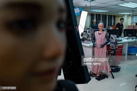 Hanson The Band Photos And Premium High Res Pictures Getty Images