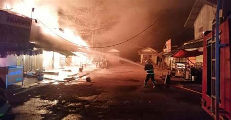 Dvb မြောင်းမြဈေး မီးလောင်ပြီး ဆိုင်ခန်းပေါင်း ၁၀၀ ကျော် ပျက်စီး