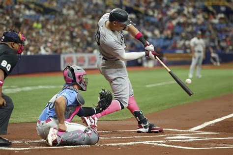 Trevino Hits 2 Of Yankees 5 Homers New York Beats Rays 10 6 After