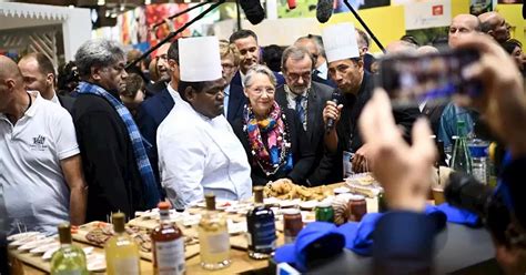 Le Salon de l agriculture à Paris ferme ses accès pour raisons de