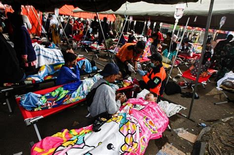 BNPB Buka Posko Pengungsian Gempa Cianjur Cek Lokasinya