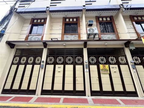Sampaloc Manila For Sale 2 Storey Townhouse Near National University Rg