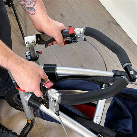 Veloped Trek Veloped Trek 14er L Navy Black Yellow Trionic Walkers