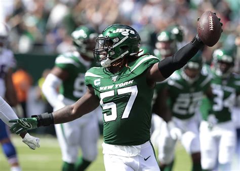 Jets C J Mosley One Of Nfls Most Notable Players Opting Out Of 2020