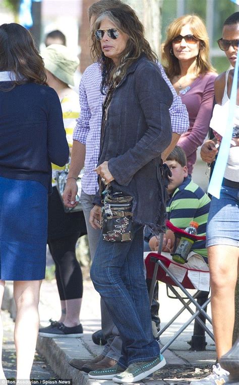 Bring Your Dad To Work Day Liv Tyler Gets A Surprise Visit And
