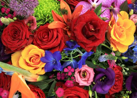 Mixed Flower Arrangement Jigsaw Puzzle In Flowers Puzzles On