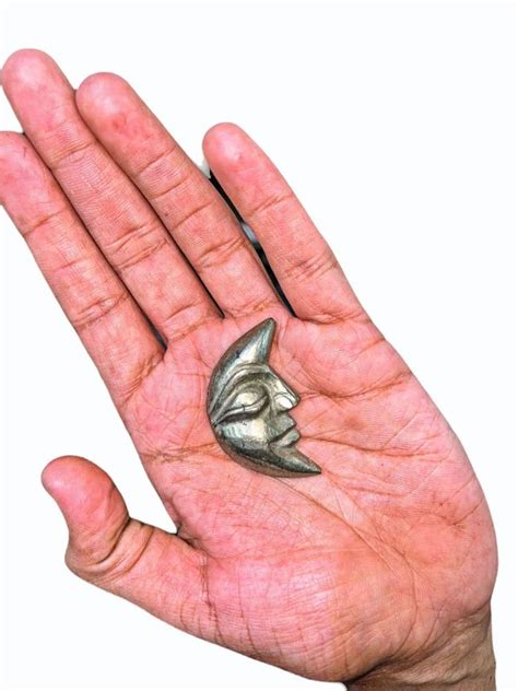 Pyrite Moon Face At ₹ 450 Piece In Khambhat Id 2853517883612