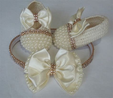 Conjunto de sapatinho e tiara de crochê Elo7 Produtos Especiais
