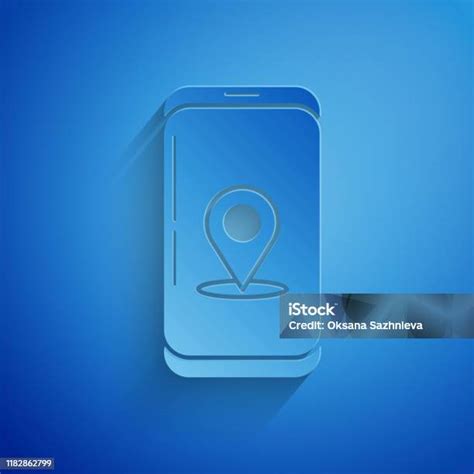 종이 잘라 파란색 배경에 격리 된 도시지도 탐색 아이콘의 인포 그래픽 모바일 앱 인터페이스 개념 디자인 지오레이스션 개념 종이 아트 스타일입니다 벡터 일러스트레이션 개념에