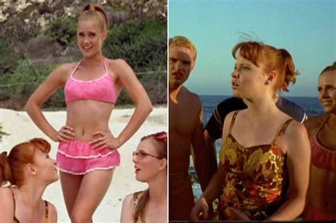 Sexy Hot Lauren Ambrose Bikini Pics