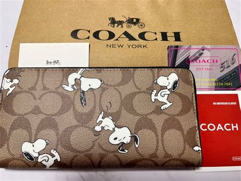 Yahooオークション 139 新品未使用 1円coach 限定コラボ スヌーピー