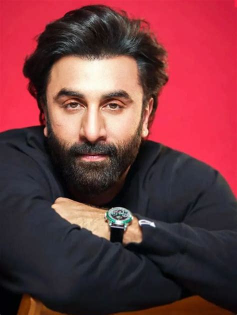 रणबीरचा ‘अ‍ॅनिमल चित्रपटातील डॅशिंग लूक चर्चेत Itsmajja