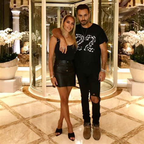 MIKE AMIRI on Instagram: “MOM AND DAD | @shirinamiri_” | Mom and dad ...