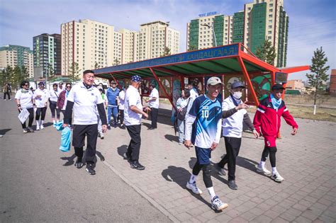 Мөнхөд цохилох зүрх Added A New Photo Мөнхөд цохилох зүрх