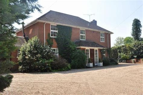 Property Valuation The Old Orchard Spouts Lane West Wellow Romsey