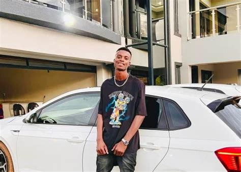 Ke Bhari King Monada Dragged For Refusing To Pose With Fans