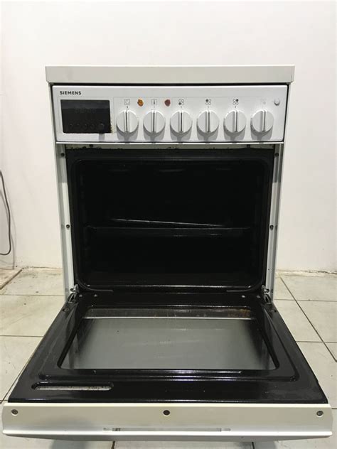 Б/у Электрическая плита SIEMENS HN55120
