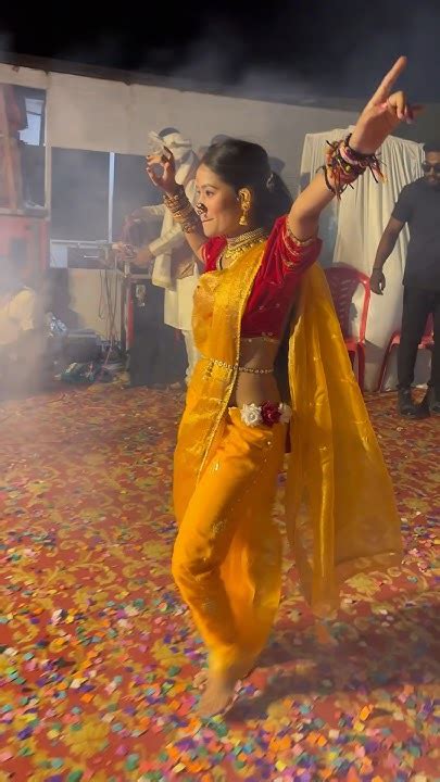 Atak Kara O Punyat 😍😍 नक्की पाहा 😍😍 Actor Dance Pune Lavni Marathi
