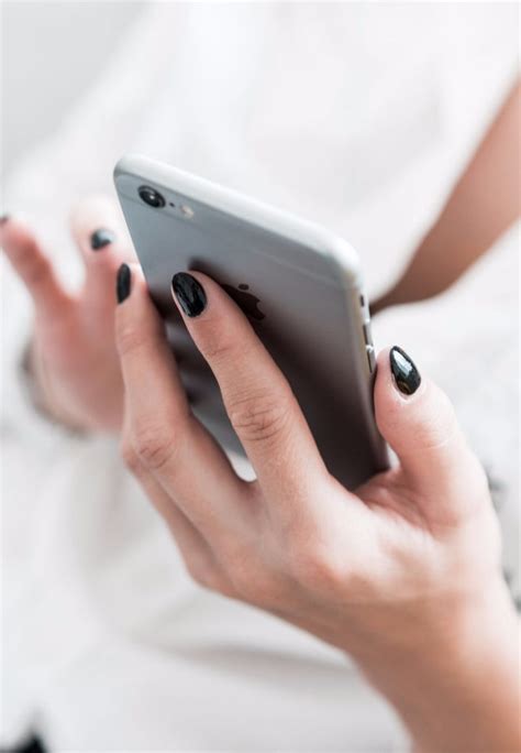 How To Block Someone From Texting You