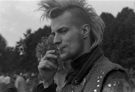 Pin De Madcap En Punk Lives Matter Chicas Cortes