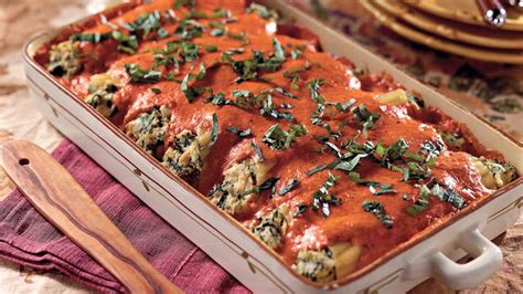 22 Quick Fix Dinners That Start With Jarred Pasta Sauce Stuffed Peppers Quick Casserole