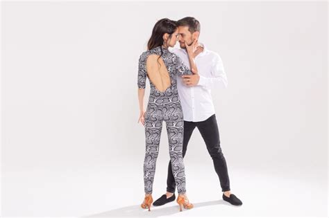 Premium Photo Young Couple Dancing Social Latin Dance Bachata
