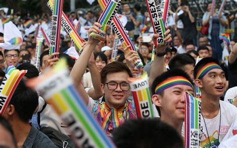 Taiwan Same Sex Marriage Vote Setback Asian Country Keeps Marriage