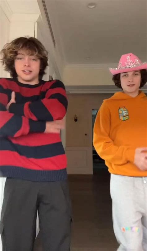 Pin Van Op Pins Van Jou