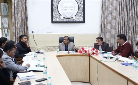 Up News गंगा में अगर प्रदूषण मिला तो कार्रदाई संस्थाएं होंगी बर्खास्त