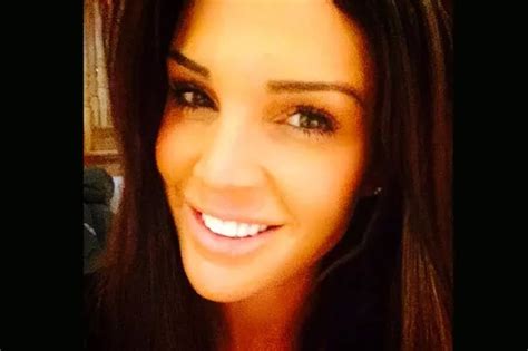 Danielle Lloyd Proves That Her Stunning Face Really Can Work Wonders