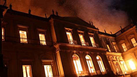 Un Incendió Devoró El Museo Nacional De Río De Janeiro Una Joya