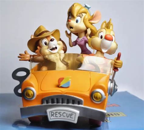 Disney Chip N Dale Adventures Rescue Rangers Figurines With Box
