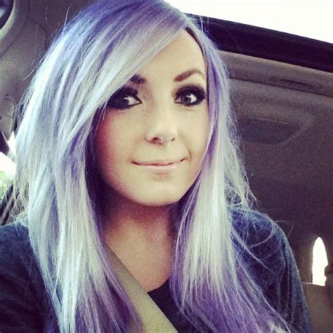 Sexy Girls Taking Car Selfies 31 Photos