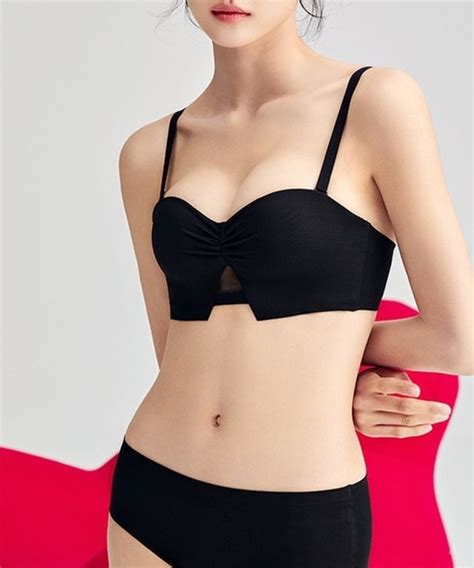 로맨시스 볼륨 레이디 브라 노와이어 하프컵 반컵브라 뽕브라 편한 오프숄더 튜브탑 끈없는브라 브라탑 브라렛 누드 누디 심리스 세트 팬티 Aa컵 새가슴 푸쉬업 왕뽕브라 스포츠