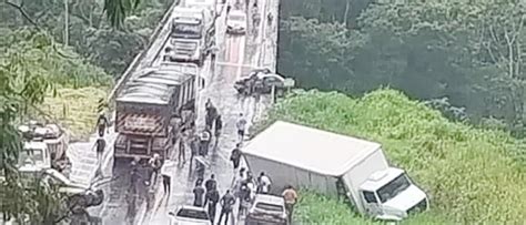 PONTE TORTA Acidente entre caminhão e carros deixa feridos na BR 381