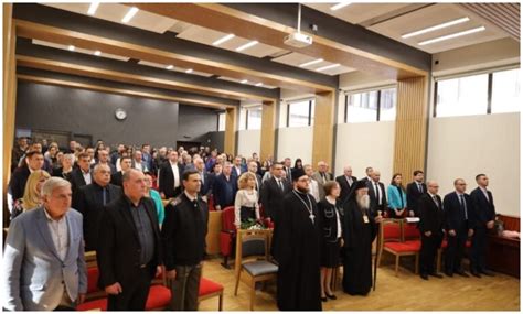 Клетва положиха новоизбраните общински съветници в Троян кметът на