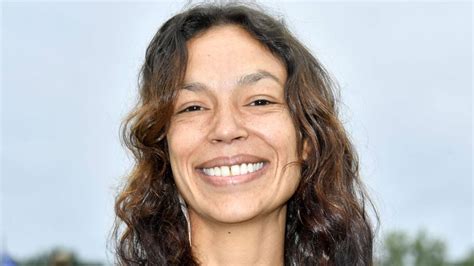 Selena Gomez Verrät Wohndetails Mit Verlobtem Benny Blanco