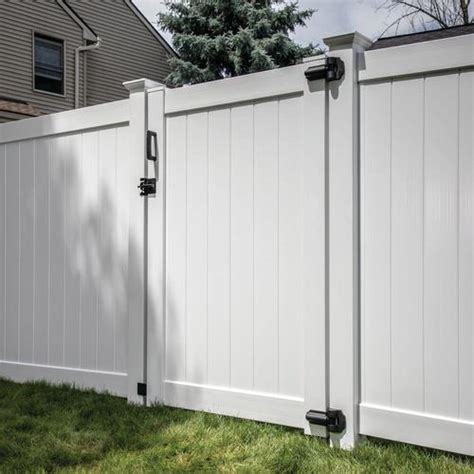 Freedom Common 6 Ft X 5 Ft Actual 595 Ft X 483 Ft White Vinyl
