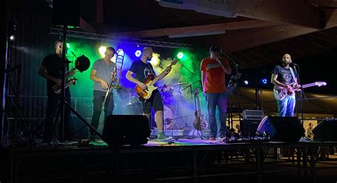 Echo Mike Whisky Added A New Photo Echo Mike Whisky