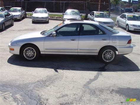 2000 Vogue Silver Metallic Acura Integra Ls Sedan 32392076 Photo 11