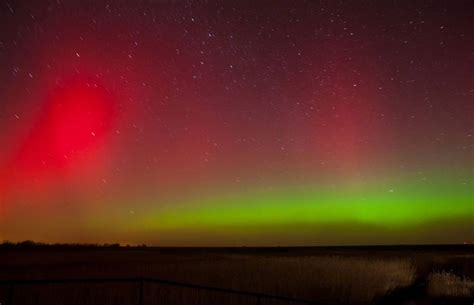 La inusual aparición de la aurora boreal en el cielo británico