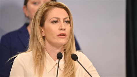 Последни новини за Рая Назарян Новини Бг