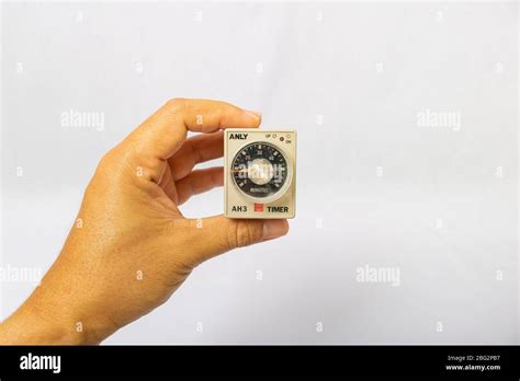 Time Delay Relay Hi Res Stock Photography And Images Alamy