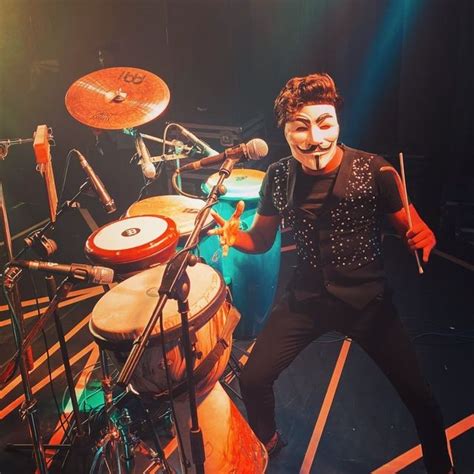 🔥 𝗦𝗔𝗨𝗥𝗔𝗕𝗛 𝗕𝗘𝗔𝗧𝗦🔥 Saurabh Beats • Threads Say More