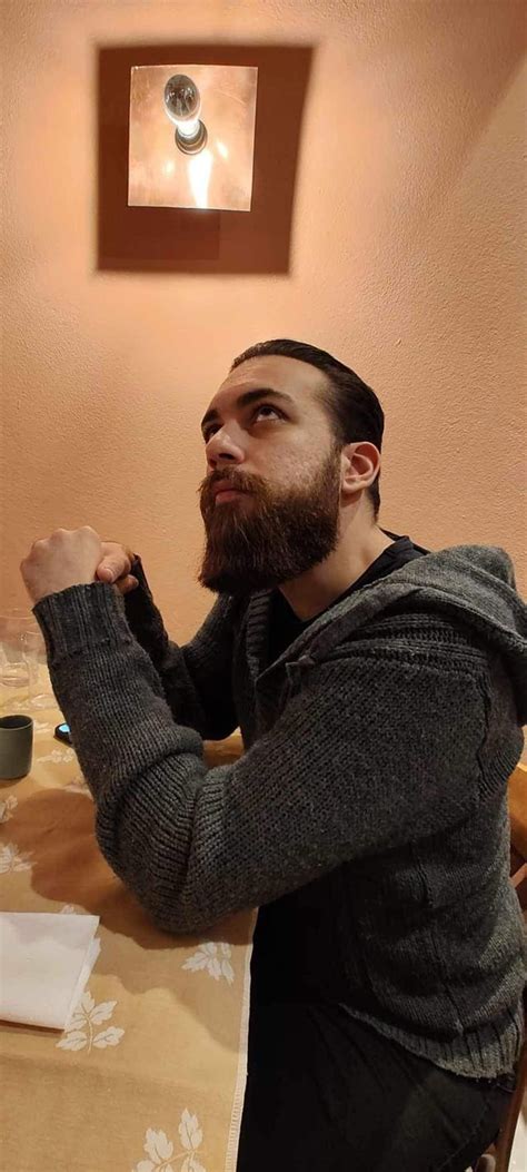 Random Pics Featuring Beard Rbeards