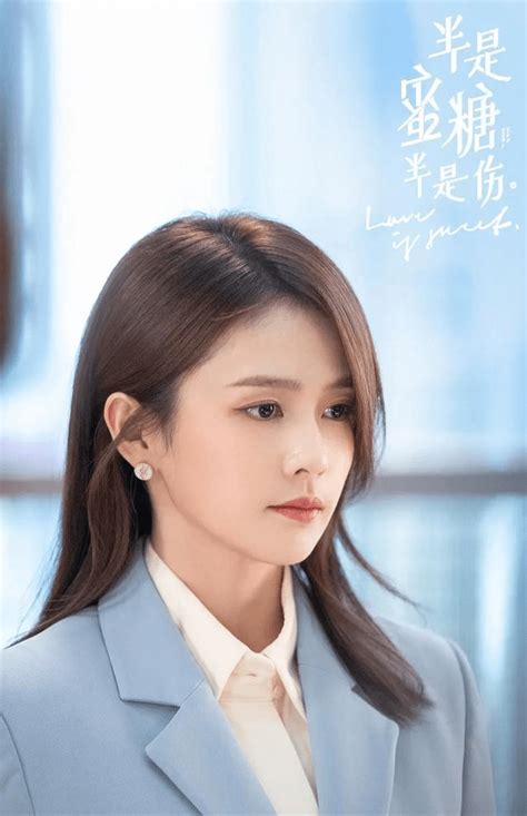 白鹿：从平面模特到演员，再到歌手，她的每一面都魅力无限角色