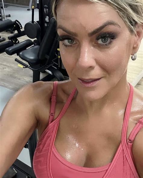 Dripping Milf 🤤 Rsweatygirls