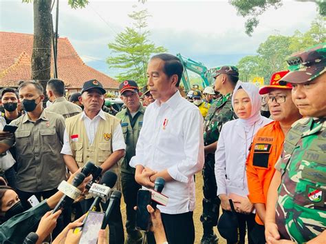Presiden Jokowi Sampaikan Duka Cita Atas Gempa Di Cianjur Dan