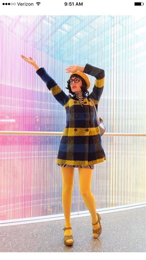 Outfit Rediscovering Yellow Tights Artofit
